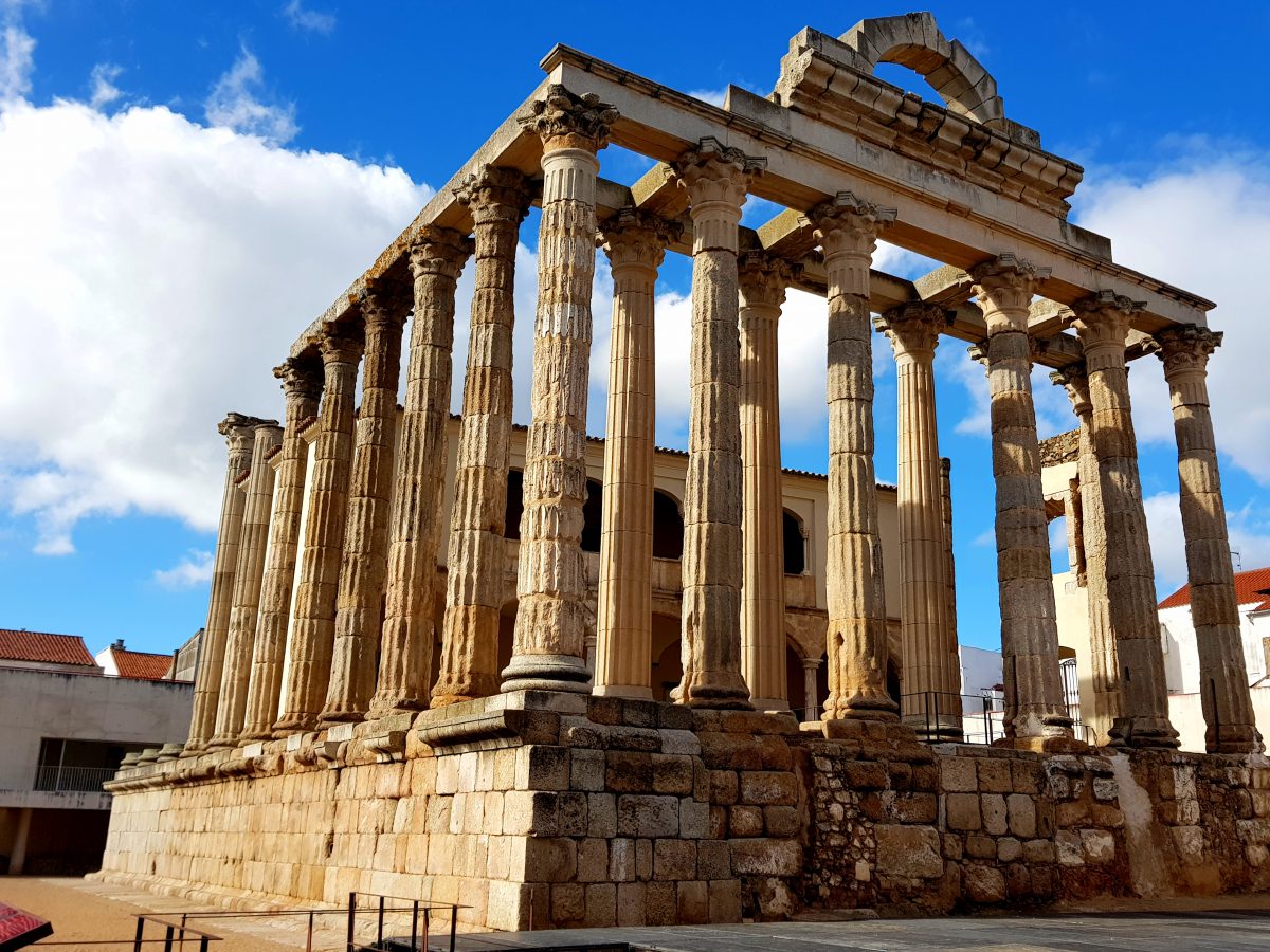 Merida, Spain: A Hidden Gem of Roman History - Home on Wheels ...