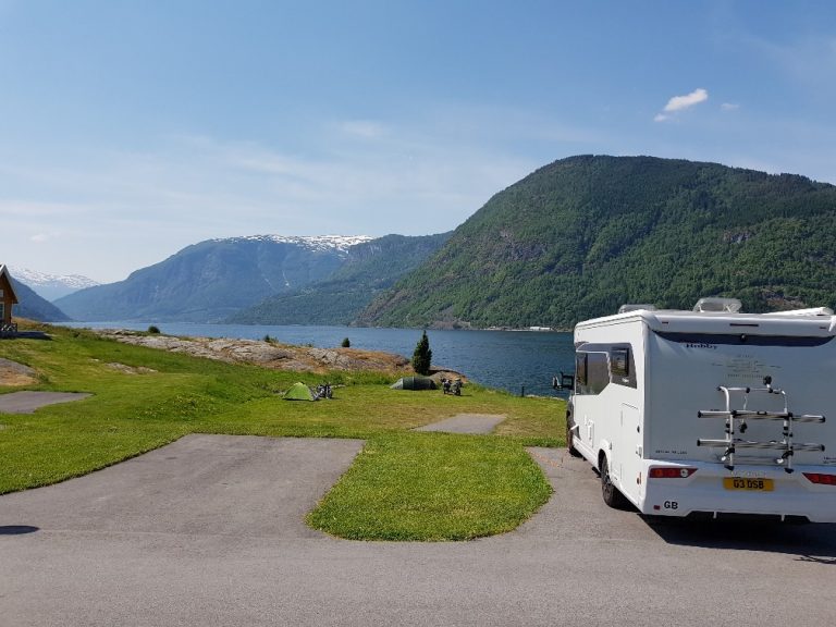 Definitive guide to touring Norway with a motorhome - Home on Wheels ...